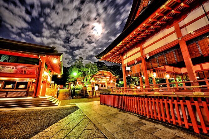 Kyoto: Gion Night Walking Tour with Geisha Insight - The Experience You Can Expect