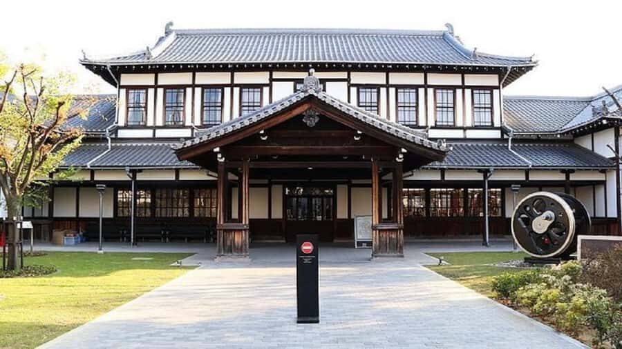 Kyoto: Guided Tour - Explore Nijo Castle and Railway Museum - Who Will Love This Tour?