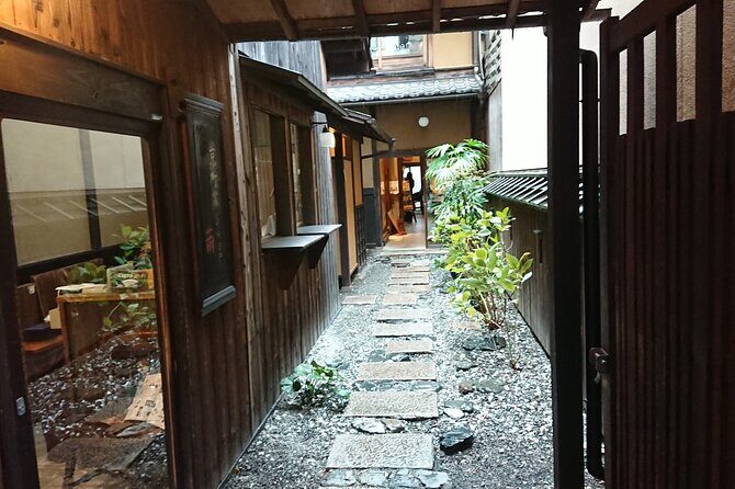 Kyoto Kyo-Yuzen Craft Workshop Day Tour and Sake Brewery Visit - Value and Considerations