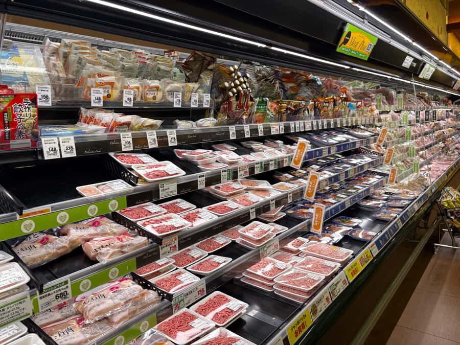 Kyoto: Supermarket Bargain Hunting Tour with a Local Guide - Transitioning to Reality: The Local Supermarket