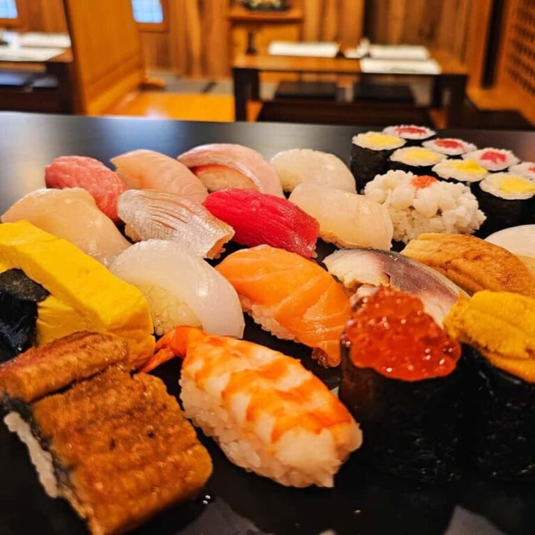 Kyoto Sushi Making & Matcha Tea Experience with a Local Chef - Exploring the Traditional Tea Ceremony