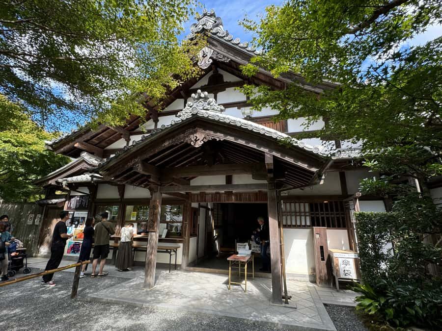 Kyoto: The Hidden Sanctuary of Sanzen-in Temple - The Highlighted Features of the Tour
