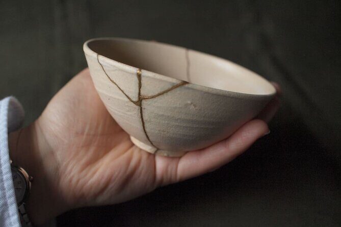Kyoto Traditional Kintsugi Workshop in Gion Gold Repair Art - An In-Depth Look at the Kyoto Kintsugi Workshop