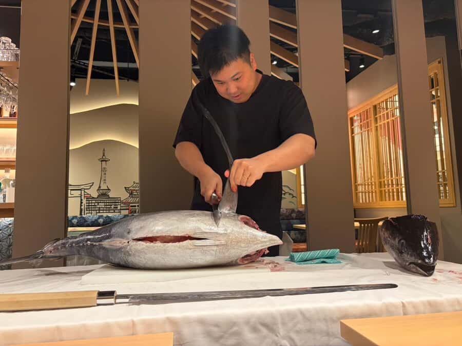 Kyoto: Tuna Cutting Show, Sushi-Making Class, and Drinks - The Itinerary: What You Can Expect