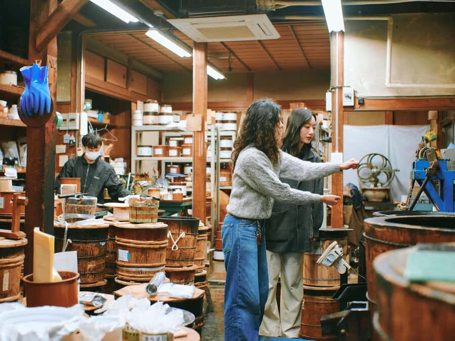 Kyoto: Urushi Lacquer Factory Tour with Chopstick Workshop - The Guided Tour (30 Minutes)