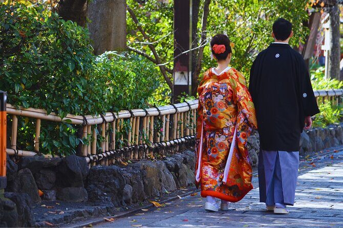 Kyoto Walking Tour Gion, Ninenzaka and Kiyomizudera Temple - Practical Details & Tips