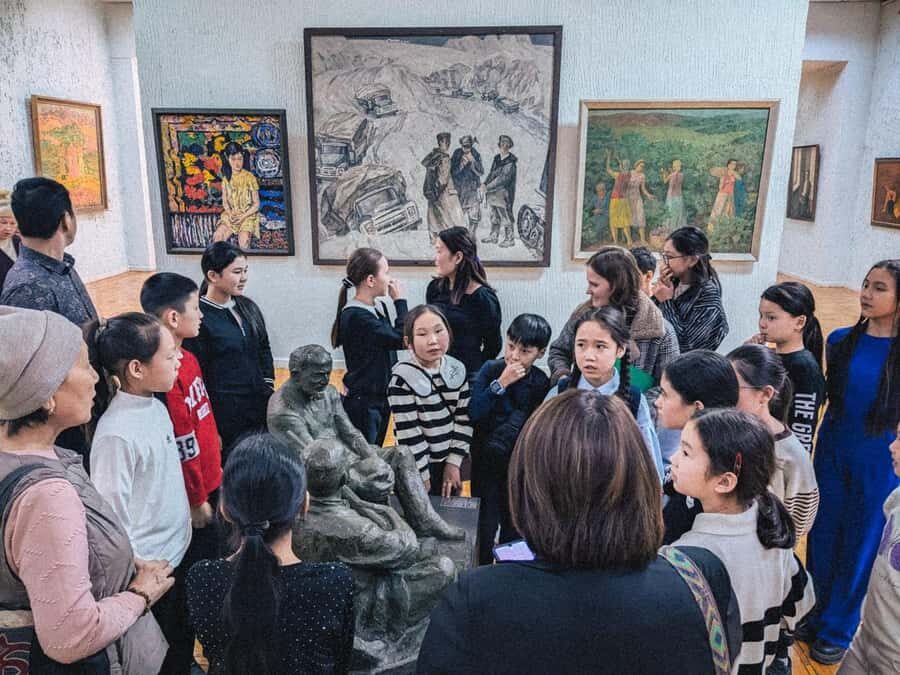 Kyrgyz Fine Art Museum Odyssey: From Felt to Canvas - Exploring the Kyrgyz Art Museum