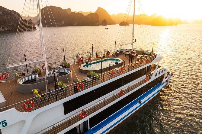 La Casta Halong 5-Star Day Cruise, Buffet, Cave, Kayak & Jacuzzi - The Itinerary: A Day Packed with Highlights