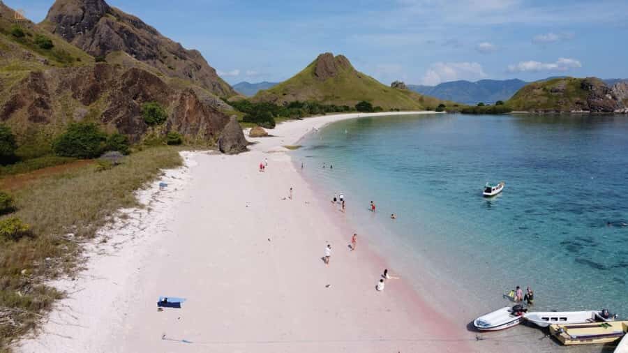 Labuan Bajo: 2D1N Komodo & Pink Beach Shared Boat Tour - What’s Included and What’s Not