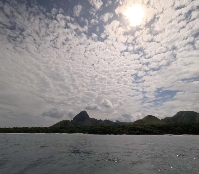 Labuan Bajo: Nuca Molas Day Trip with Lunch & Boat Ride - Why This Tour Is a Great Choice