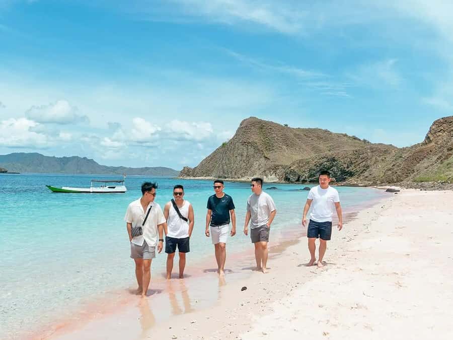 Labuan Bajo: Sunset Panorama, National Park - Exploring the Itinerary in Detail