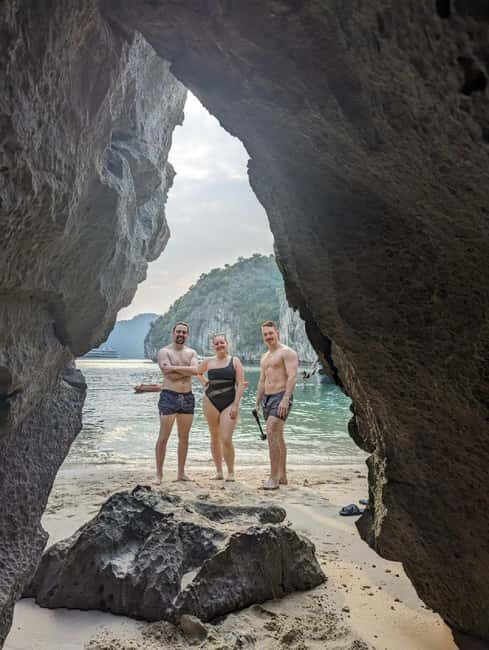 Lanhabay-Catba island-Viethai Village Luxury cruise 1 day. - The Itinerary in Detail