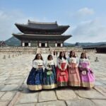 Layover tour to Seoul Gyeongbokgung Palace and key places - How the Tour Works in Practice