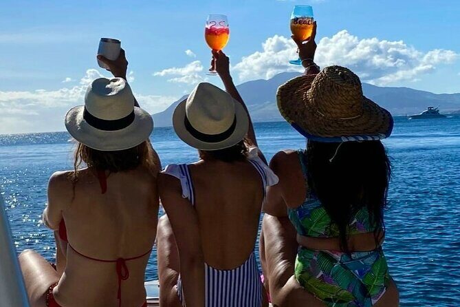 Leisure Full Day Catamaran (Blue, Aqua or LIC) - The Sum Up