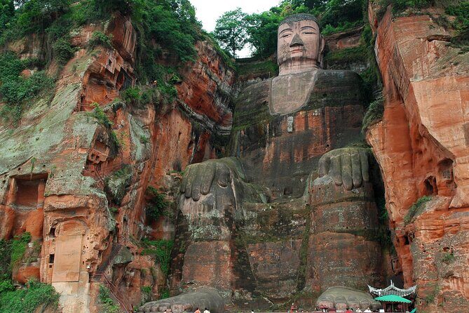 Leshan Giant Buddha and Huanglongxi ancient town Private Day Tour - Analyzing the Value