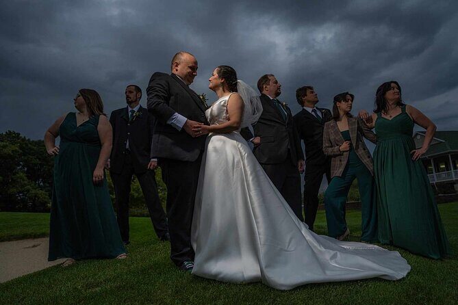 Lincoln MKT Limousine Traverse City Wedding Shuttle - Who Will Love This Service?