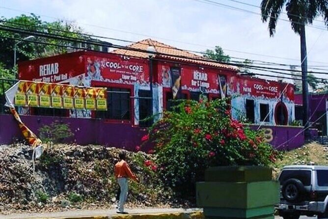 Local Bar Hop Tour in Montego Bay with private transportation - An In-Depth Look at the Tour Experience