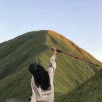 Lombok: Exclusive Anak Dara Hill Overnight Hike with Dinner - The Early Morning Summit and Sunrise
