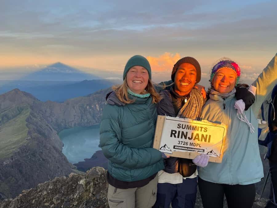 Lombok: Mount Rinjani 2D/1N Hike To Summit 3726m With Group - Authenticity and Authentic Experiences
