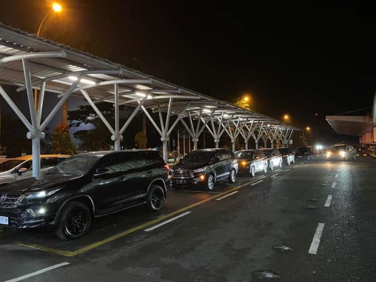 Lombok Private Car with Driver - How the Tour Works