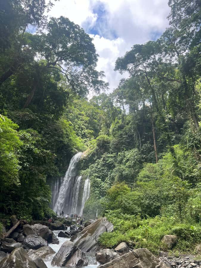 Lombok : Waterfalls, Village and Senggigi Sunset View - FAQs