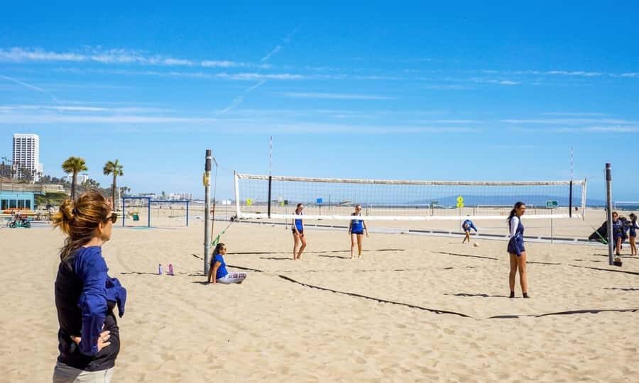 Los Angeles: Santa Monica Beach Volleyball - The Meeting Point & Practicalities