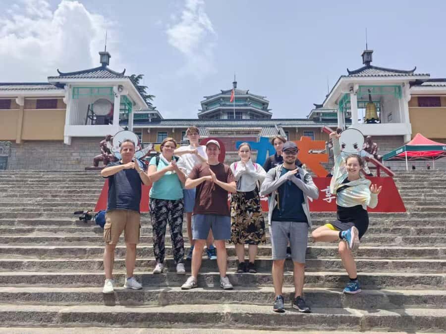 Luoyang/Zhengzhou to Shaolin temple +kongfu training tour - The Itinerary in Detail