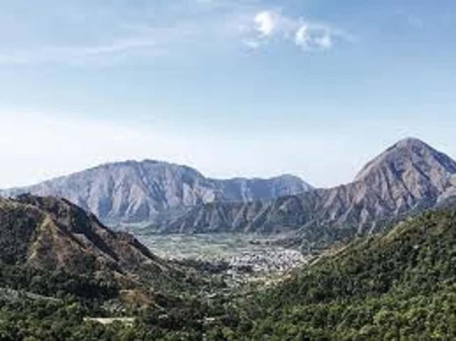 luxurious sendang gila, tiukelep waterfal & selong hill tour - What Makes This Tour Stand Out?