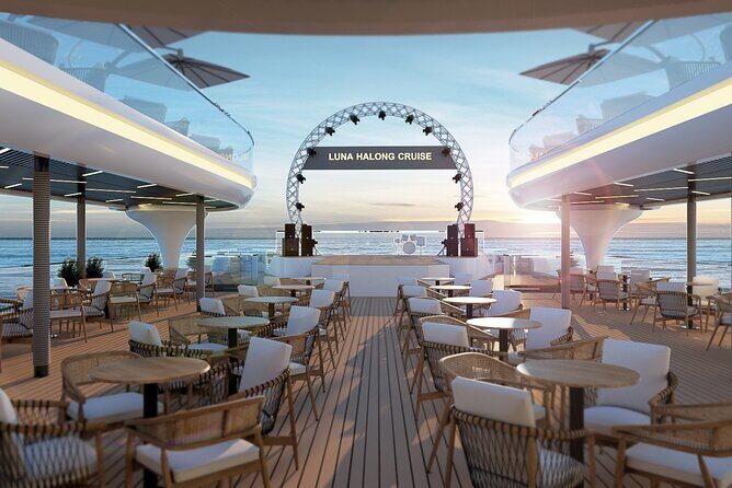 Luxury Halong Bay Cruise with Luna Top Day Trip Experience - What Travelers Say