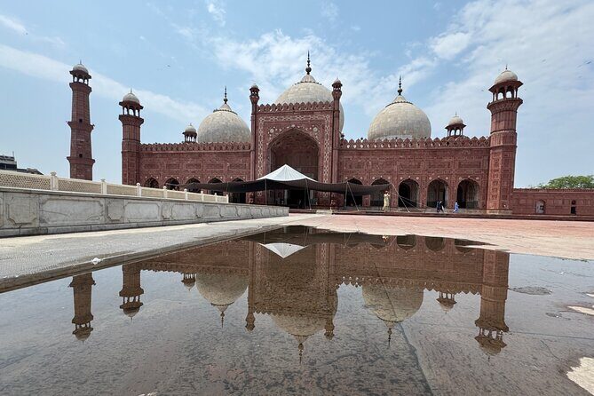 Luxury Lahore Full Day Gateway - Who Should Consider This Tour?