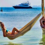 Luxury Sailing to Isla Mujeres with Lunch and Premium Open Bar - Isla Mujeres: VIP Beach Club and a Delicious Buffet