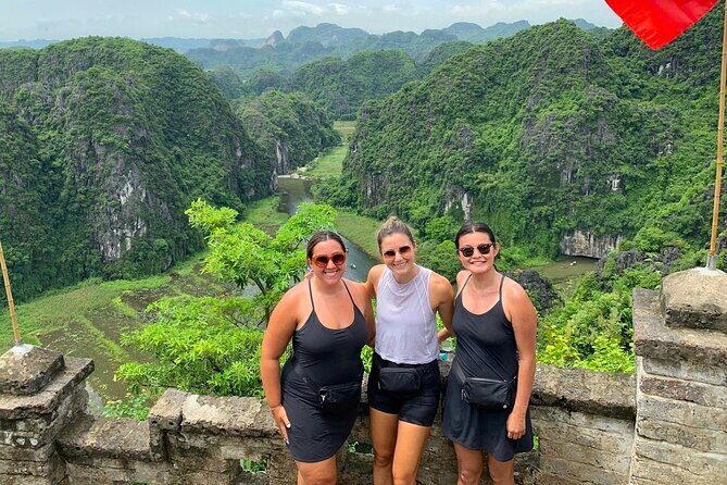 Luxury Small Group: Trang An, Bich Dong, Mua Cave & Local Life - Transportation and Group Size: Why It Matters