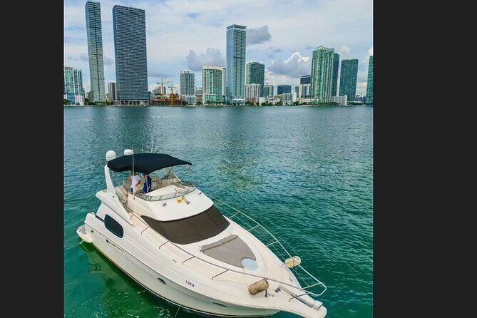 Luxury Yacht Charter Experience in Miami - Why Travelers Love It: Authentic Feedback