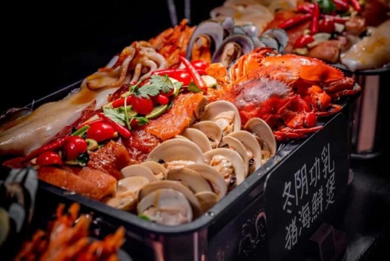 MacauGrand Lisboa Palace Buffet - Who Will Love This Buffet?