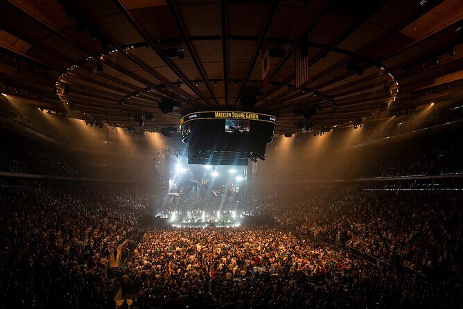 Madison Square Garden Tour Experience - The Good, the Not-So-Good, and the Surprising