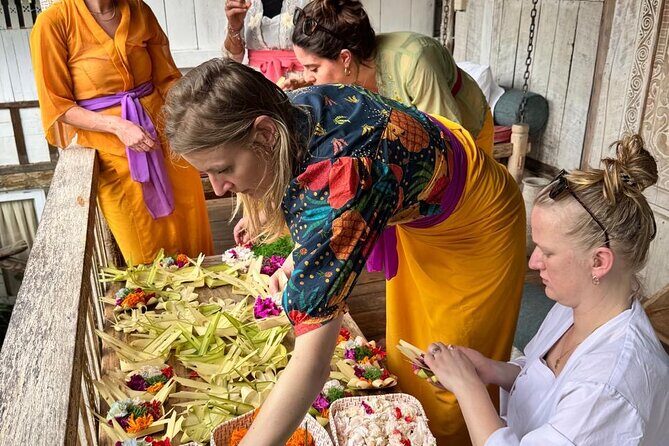 Make Canang Sari with a Balinese Family - What Makes the Experience Special