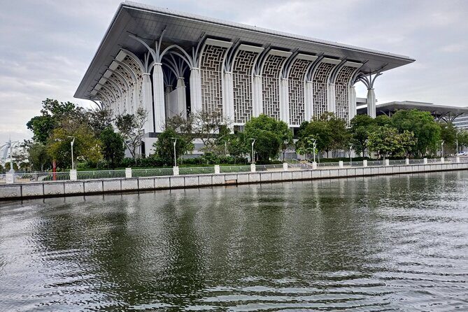 Malaysia Cruise Tasik Putrajaya - The Sum Up