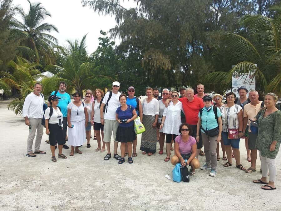 Maldives: Gulhi Island Day Trip with Lunch and Snorkeling - Arrival at Gulhi Island: Authentic Island Charm