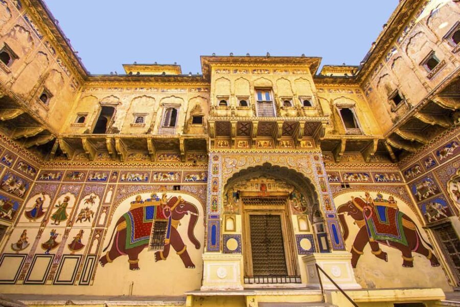 Mandawa Heritage Tour: From Jaipur to Bikaner Drop in 2 Days - Vibrant Markets and Local Crafts