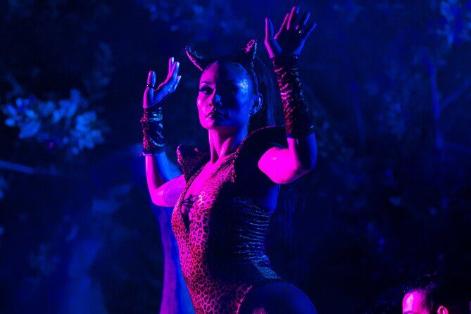 Maroca Nightclub in Punta Cana: Open Bar, Transportation - How the Open Bar Adds to the Experience