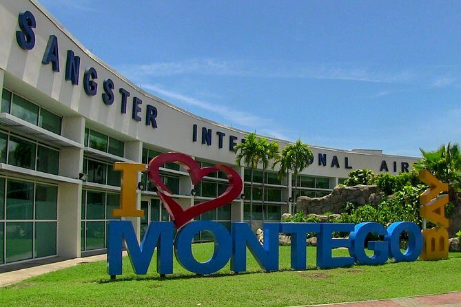 MBJ Airport Transfer To Ocho Rios Villa's - Why This Transfer Works for Different Travelers