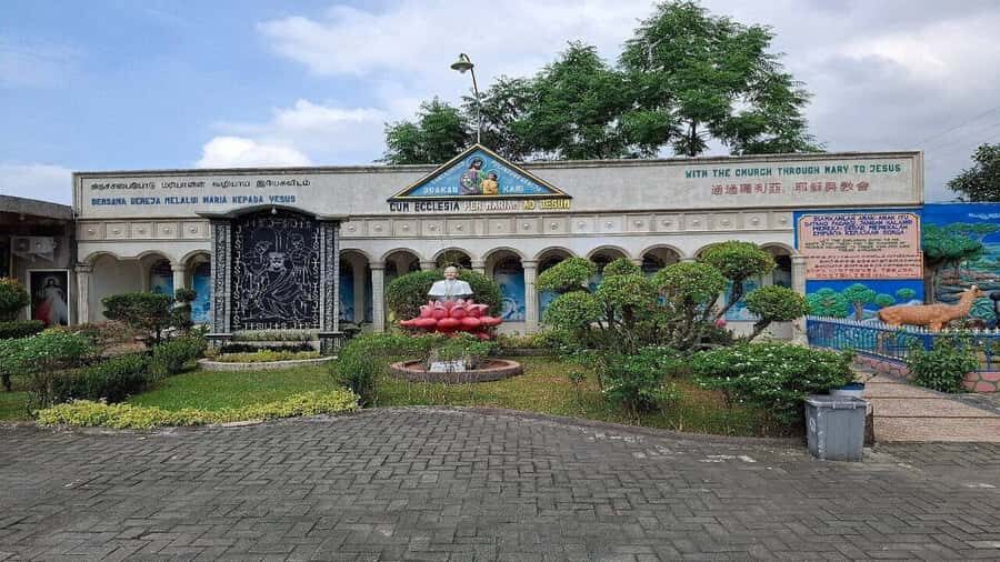 Medan: Explore the City with a Sightseeing Tour - Practical Tips for Travelers