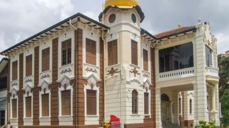 Melaka Walking Tour: Legacy, Landmarks & Living Heritage - What to Expect on the Tour