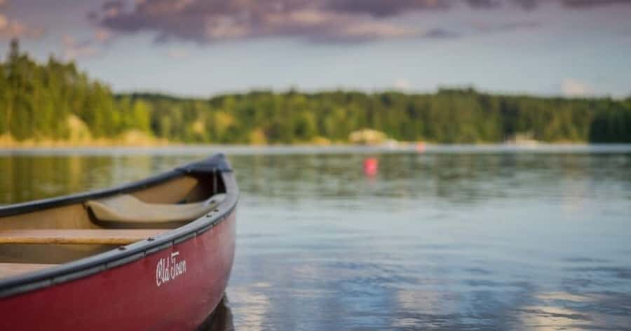 Memorial Beach: Lake Massapoag Canoe Rental - The Rental Process: Simple and Clear