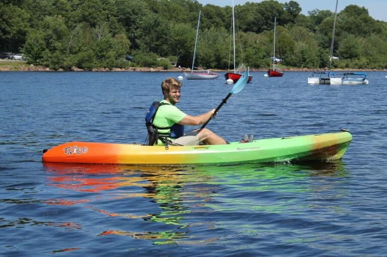 Memorial Beach: Lake Massapoag Stand-Up Paddleboard Rental - What You Can Expect on Your Paddleboarding Day