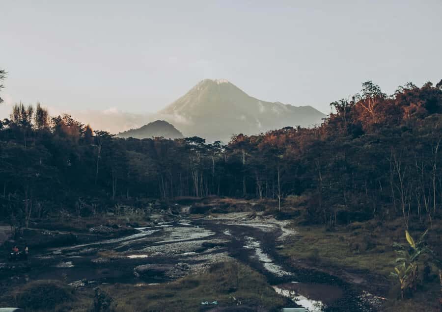 Merapi Volcano Sunrise, Borobudur & Ratu Boko Full Day Tour - Why You Should Consider This Tour