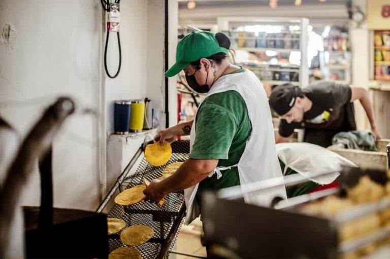 Mérida: Yucatan Flavours Food Tour with 15+ Tastings - The Sum Up