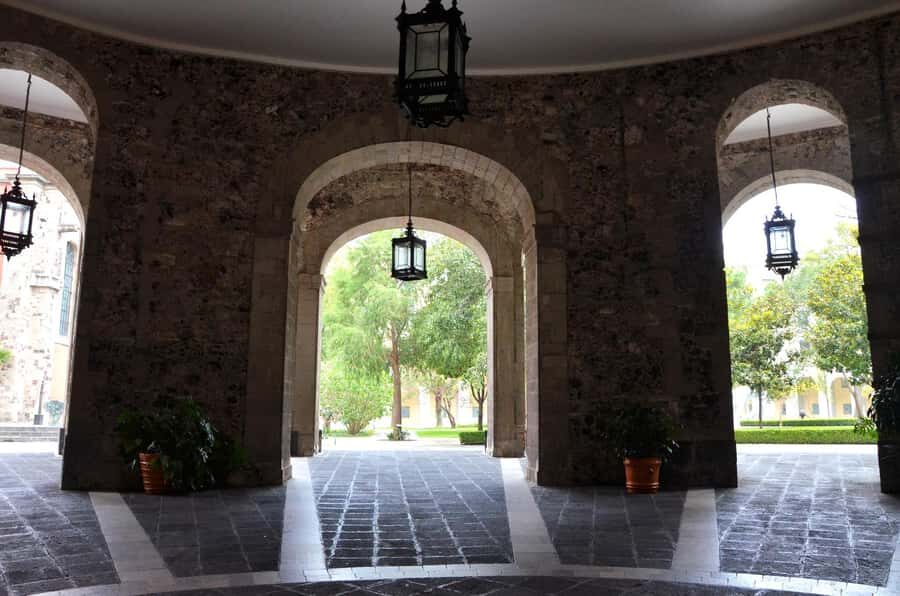Mexico City: Mariachi Plaza Garibaldi Night Tour - A Detailed Look at the Mexico City Mariachi Plaza Garibaldi Night Tour