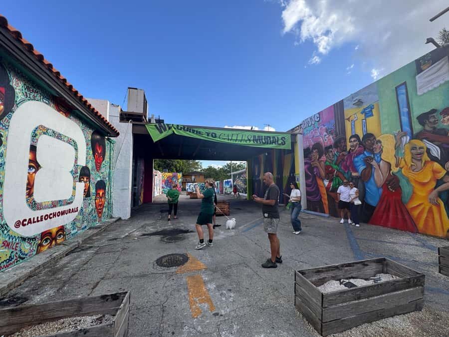 Miami: Little Havana Food Culture and Salsa tour - Authentic Local Flavor and Cultural Connection