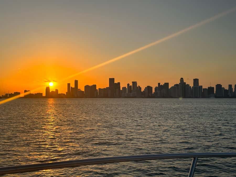 Miami Private Boat Cruise with Captain & Skyline - An In-Depth Look at the Miami Private Boat Cruise
